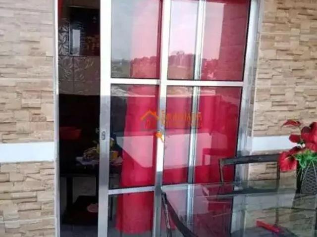 Casa / Sobrado para Venda em Guarulhos/SP Jardim dos Pimentas 4 Quartos