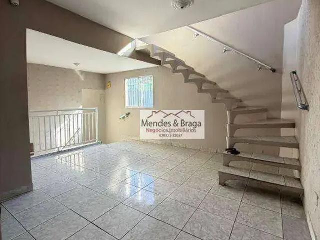 Casa / Sobrado para Venda em Guarulhos/SP Jardim Iporanga 3 Quartos