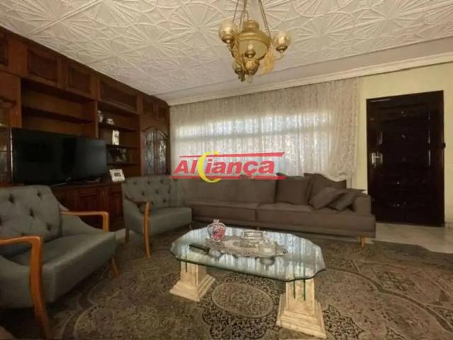 Casa / Sobrado para Venda em Guarulhos/SP Jardim Monte Carmelo 5 Quartos