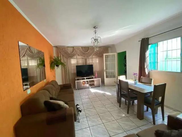 Casa / Sobrado para Venda em Guarulhos/SP Jardim Monte Carmelo 3 Quartos