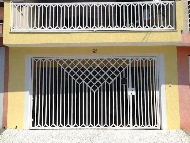 Casa / Sobrado para Venda em Guarulhos/SP Jardim Monte Carmelo 3 Quartos
