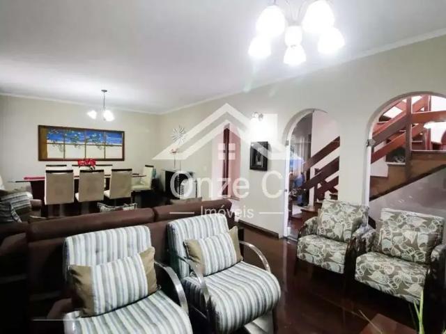 Casa / Sobrado para Venda em Guarulhos/SP Jardim Maia 4 Quartos