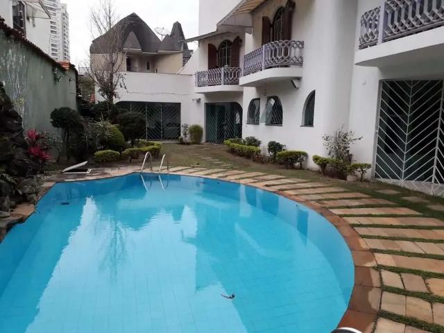 Casa / Sobrado para Venda em Guarulhos/SP Jardim Maia 5 Quartos