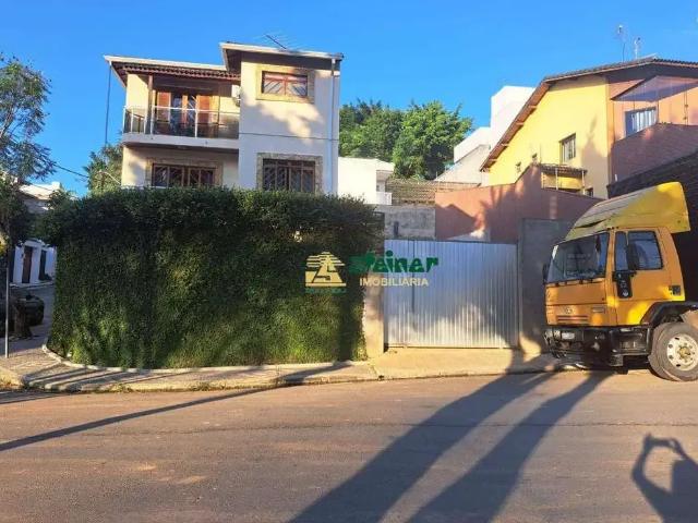 Casa / Sobrado para Venda em Guarulhos/SP Jardim Maia 5 Quartos