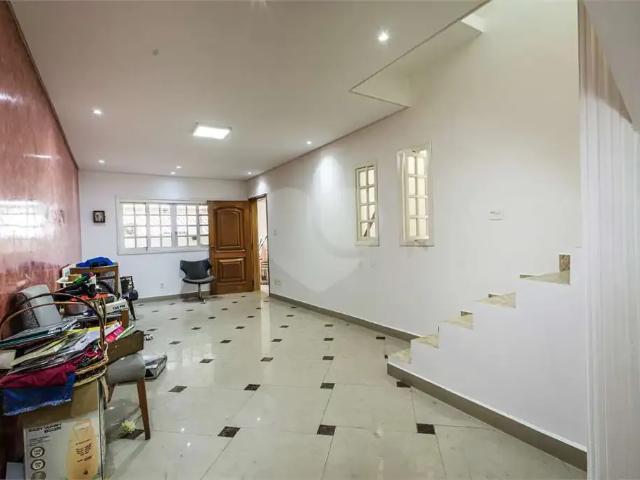 Casa / Sobrado para Venda em Guarulhos/SP Jardim Santa Cecília 3 Quartos