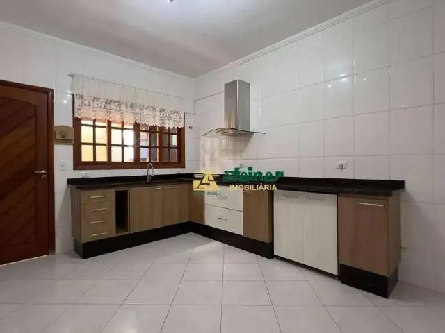Casa / Sobrado para Venda em Guarulhos/SP Jardim Santa Clara 3 Quartos