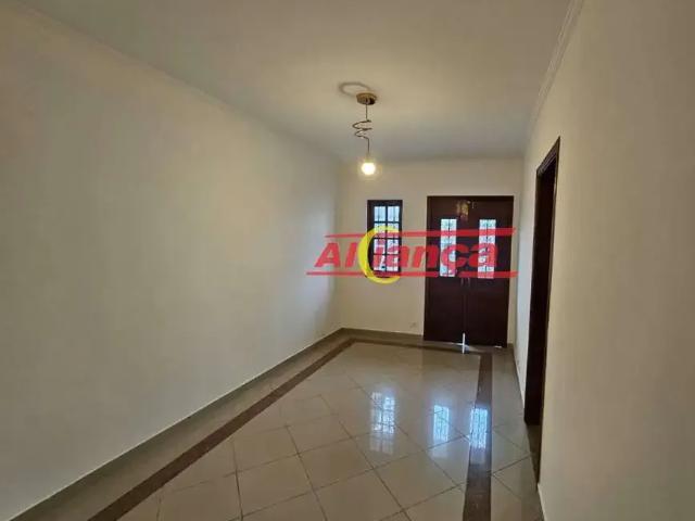 Casa / Sobrado para Venda em Guarulhos/SP Jardim Santa Clara 3 Quartos
