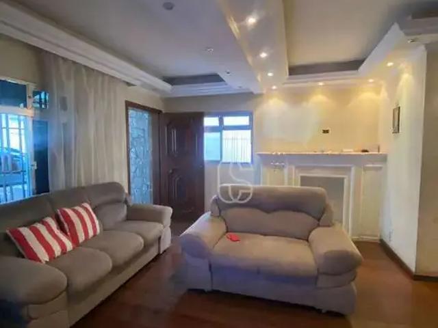 Casa / Sobrado para Venda em Guarulhos/SP Jardim Santa Bárbara 4 Quartos