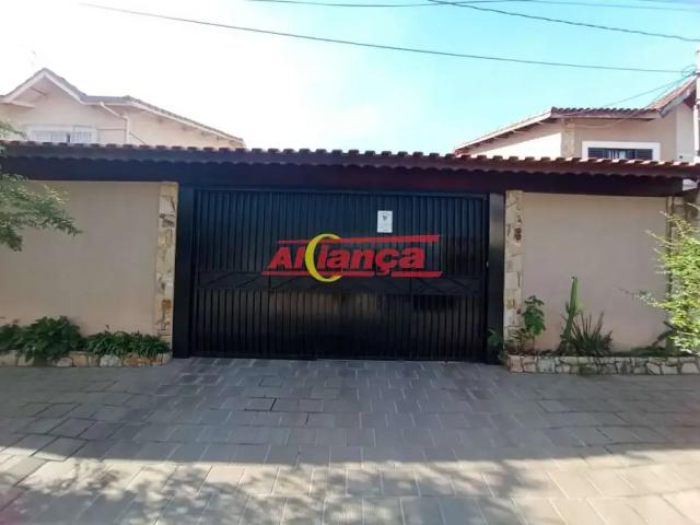 Casa / Sobrado para Venda em Guarulhos/SP Jardim Santa Mena 4 Quartos
