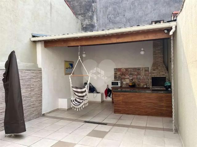 Casa / Sobrado para Venda em Guarulhos/SP Jardim Santa Mena 4 Quartos