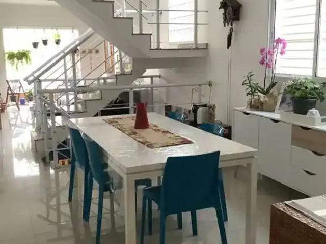 Casa / Sobrado para Venda em Guarulhos/SP Jardim Santa Mena 4 Quartos