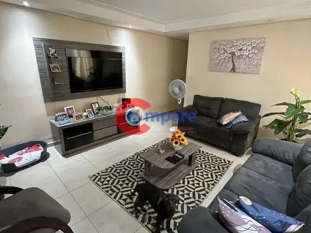 Casa / Sobrado para Venda em Guarulhos/SP Jardim Santa Mena 2 Quartos