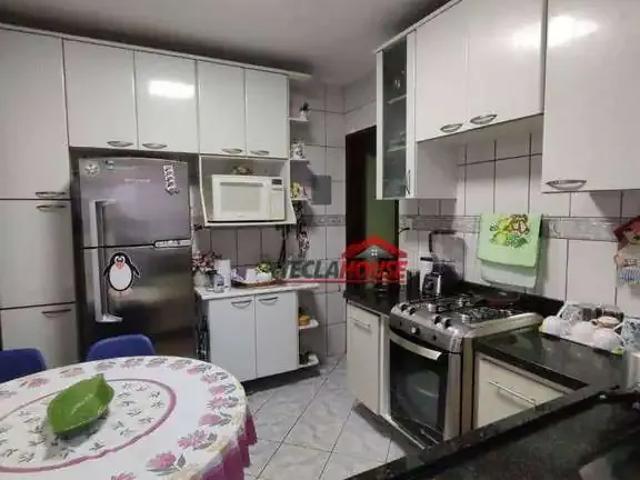 Casa / Sobrado para Venda em Guarulhos/SP Jardim Santa Mena 2 Quartos