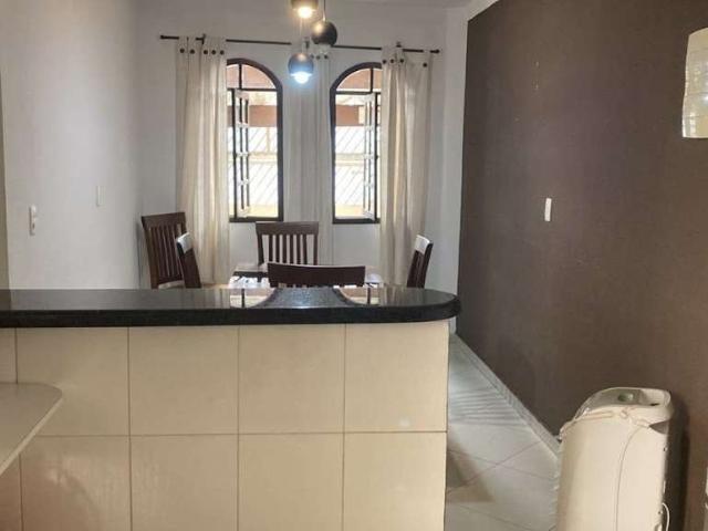 Casa / Sobrado para Venda em Guarulhos/SP Jardim Santa Mena 3 Quartos