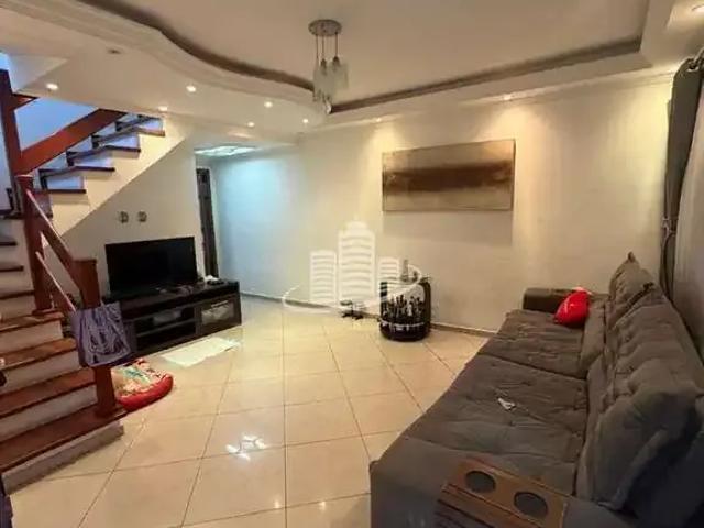 Casa / Sobrado para Venda em Guarulhos/SP Jardim Santa Mena 3 Quartos