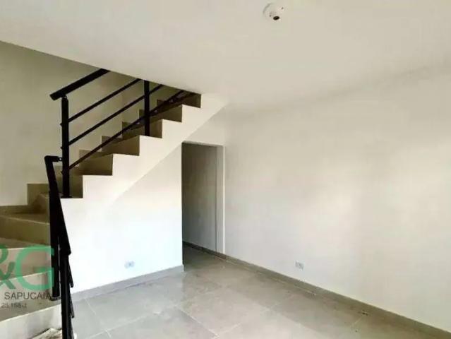 Casa / Sobrado para Venda em Guarulhos/SP Jardim Santa Mena 3 Quartos