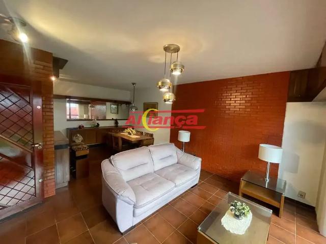 Casa / Sobrado para Venda em Guarulhos/SP Jardim Santa Mena 3 Quartos