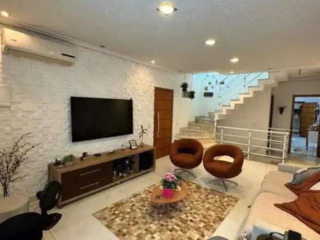 Casa / Sobrado para Venda em Guarulhos/SP Jardim Santa Mena 3 Quartos