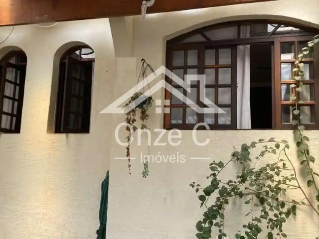 Casa / Sobrado para Venda em Guarulhos/SP Jardim Santa Mena 3 Quartos
