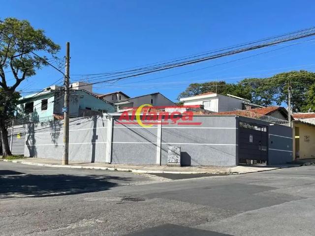 Casa / Sobrado para Venda em Guarulhos/SP Jardim Santa Mena 3 Quartos