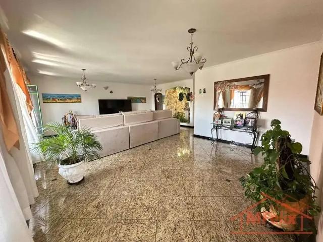 Casa / Sobrado para Venda em Guarulhos/SP Jardim Santa Mena 3 Quartos
