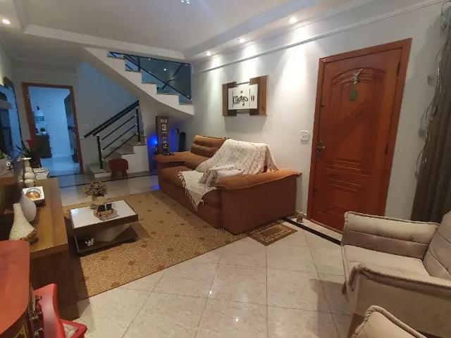 Casa / Sobrado para Venda em Guarulhos/SP Jardim Santa Mena 3 Quartos