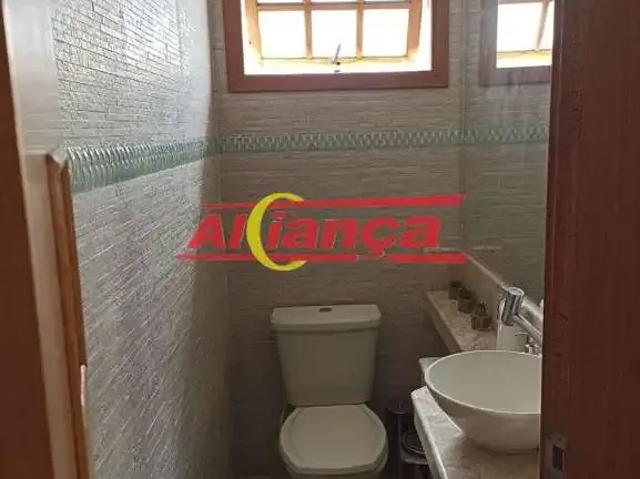 Casa / Sobrado para Venda em Guarulhos/SP Jardim Santa Mena 3 Quartos