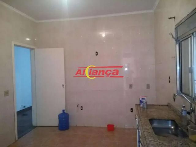 Casa / Sobrado para Venda em Guarulhos/SP Jardim Santa Terezinha 3 Quartos