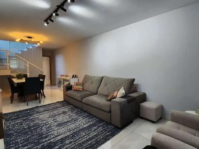 Casa / Sobrado para Venda em Guarulhos/SP Jardim Paraventi 3 Quartos