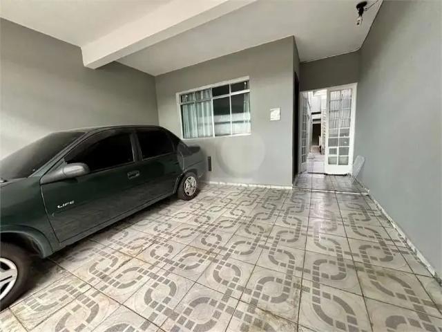 Casa / Sobrado para Venda em Guarulhos/SP Jardim Presidente Dutra 2 Quartos