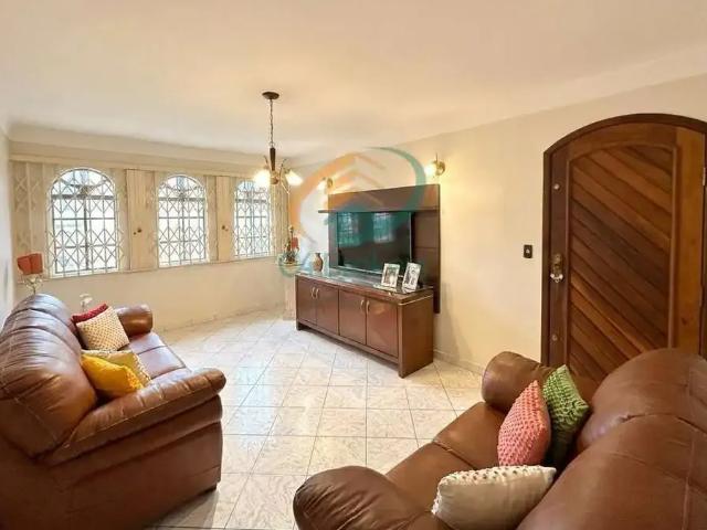 Casa / Sobrado para Venda em Guarulhos/SP Jardim Vila Galvão 3 Quartos