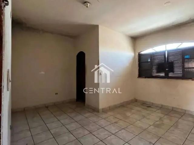 Casa / Sobrado para Venda em Guarulhos/SP Macedo 4 Quartos