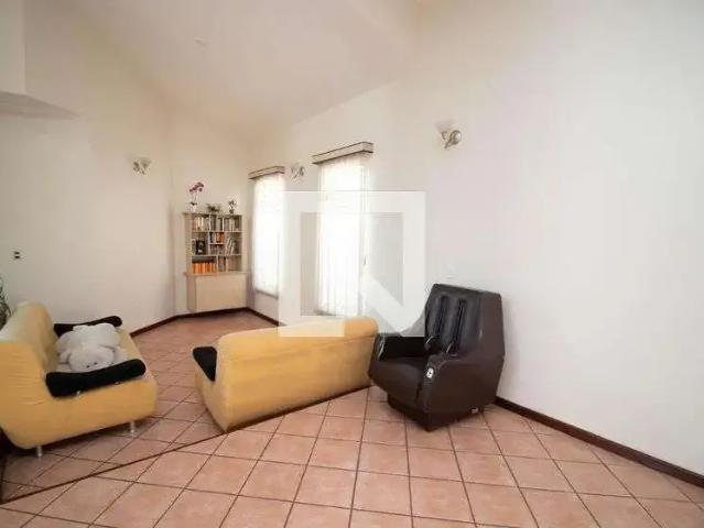 Casa / Sobrado para Venda em Guarulhos/SP Macedo 5 Quartos