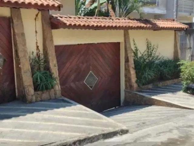 Casa / Sobrado para Venda em Guarulhos/SP Parque Flamengo 3 Quartos
