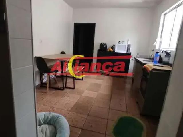 Casa / Sobrado para Venda em Guarulhos/SP Parque Santo Antônio 2 Quartos
