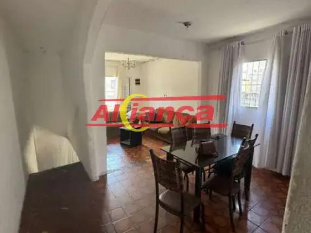 Casa / Sobrado para Venda em Guarulhos/SP Parque Santos Dumont 4 Quartos