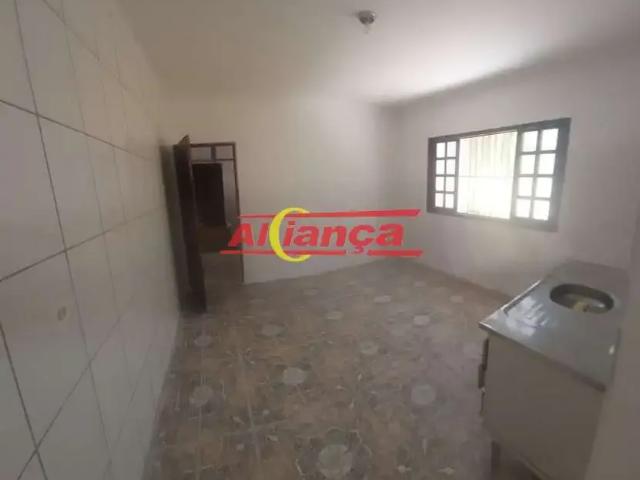 Casa / Sobrado para Venda em Guarulhos/SP Parque Primavera 2 Quartos