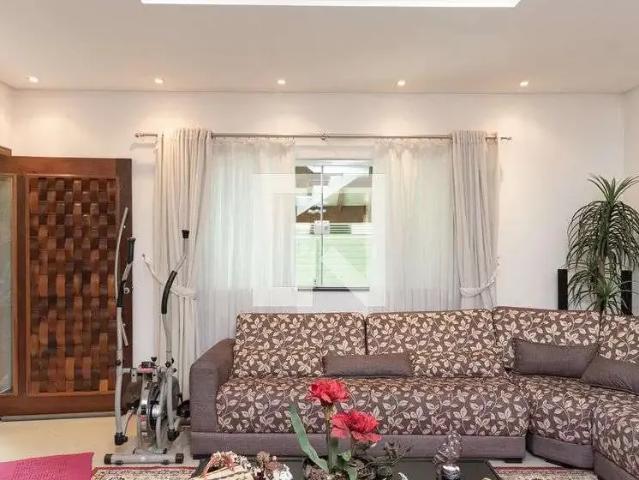 Casa / Sobrado para Venda em Guarulhos/SP Picanço 3 Quartos