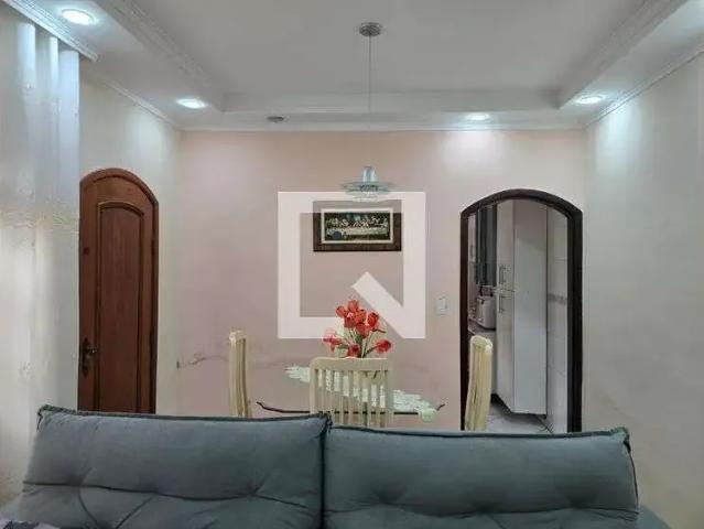 Casa / Sobrado para Venda em Guarulhos/SP Picanço 3 Quartos