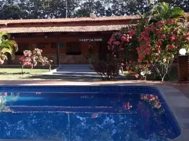 Casa / Sobrado para Venda em Hidrolândia/GO Centro 3 Quartos