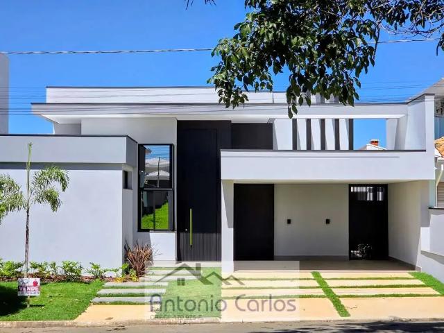 Casa / Sobrado para Venda em Holambra/SP Parque Nova Holanda 3 Quartos