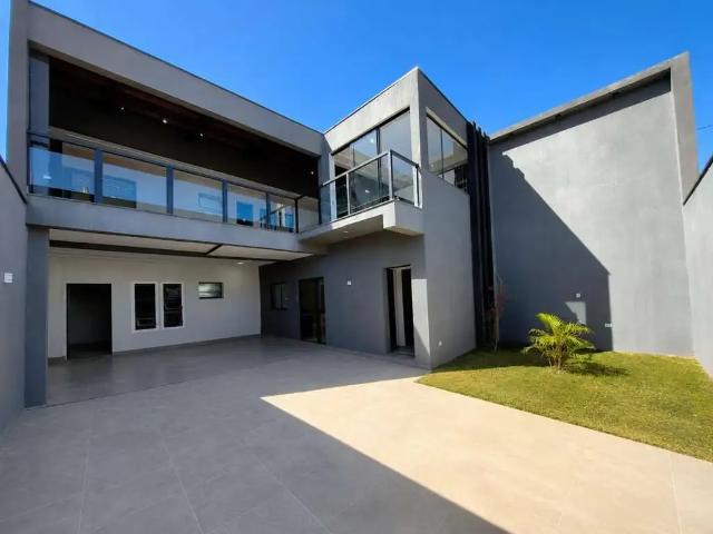 Casa / Sobrado para Venda em Hortolândia/SP Jardim Novo Cambuí 3 Quartos