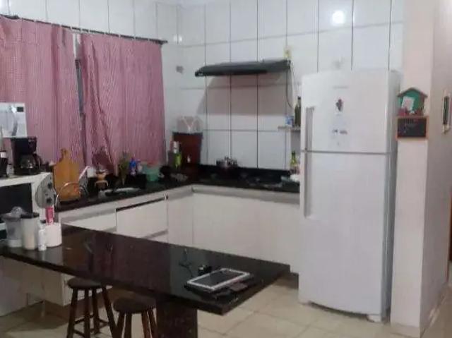 Casa / Sobrado para Venda em Hortolândia/SP Parque do Horto 3 Quartos