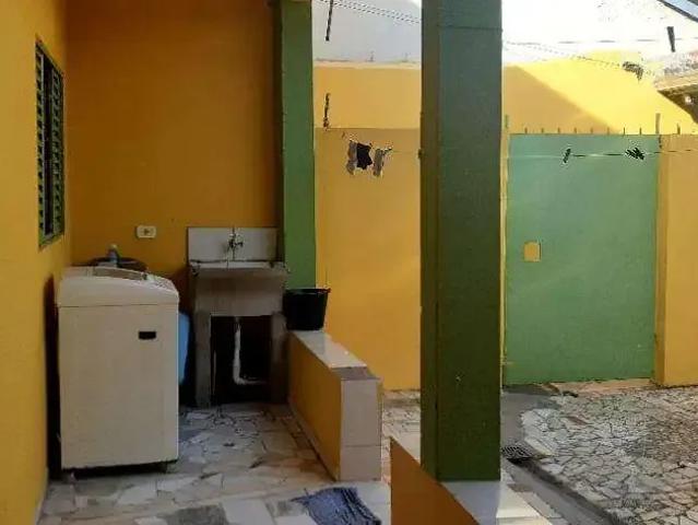 Casa / Sobrado para Venda em Hortolândia/SP Vila Real Santista 3 Quartos