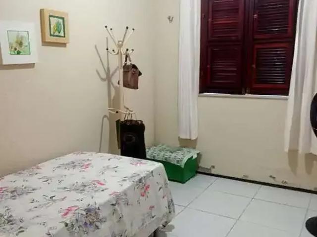 Casa / Sobrado para Venda em Horizonte/CE Dourado 2 Quartos