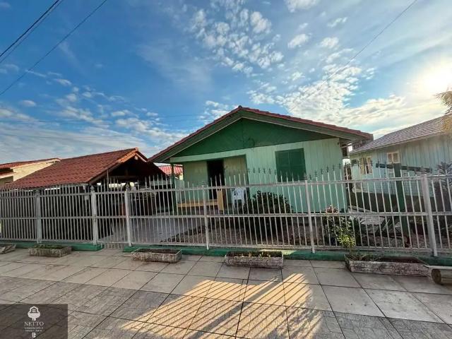 Casa / Sobrado para Venda em Içara/SC Presidente Vargas 4 Quartos