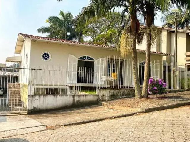 Casa / Sobrado para Venda em Içara/SC Raichaski 3 Quartos
