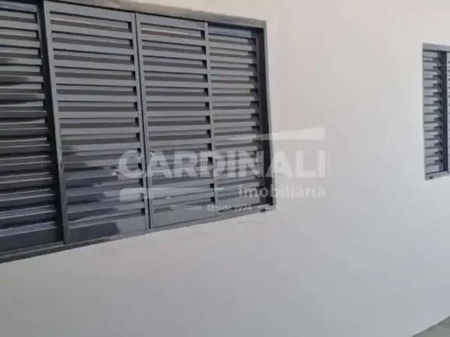 Casa / Sobrado para Venda em Ibaté/SP Domingos Valério 2 Quartos