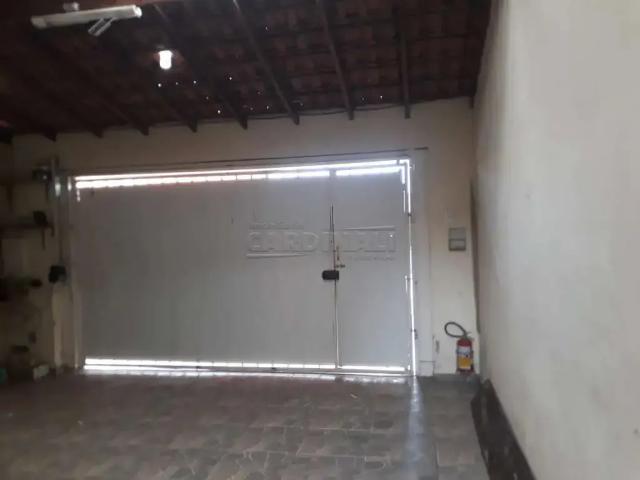 Casa / Sobrado para Venda em Ibaté/SP Jardim Cruzado II 3 Quartos
