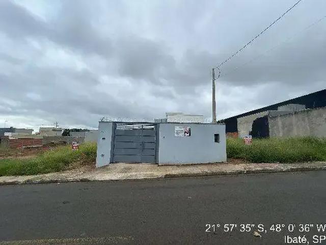 Casa / Sobrado para Venda em Ibaté/SP Loteamento Jequitiba 2 Quartos